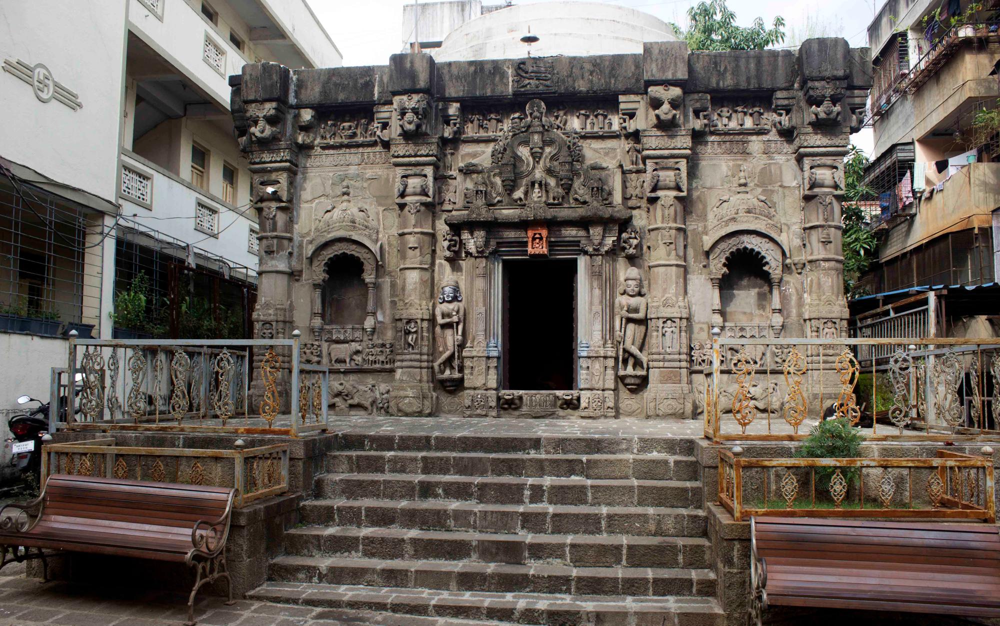 Trishund Ganapati Mandir