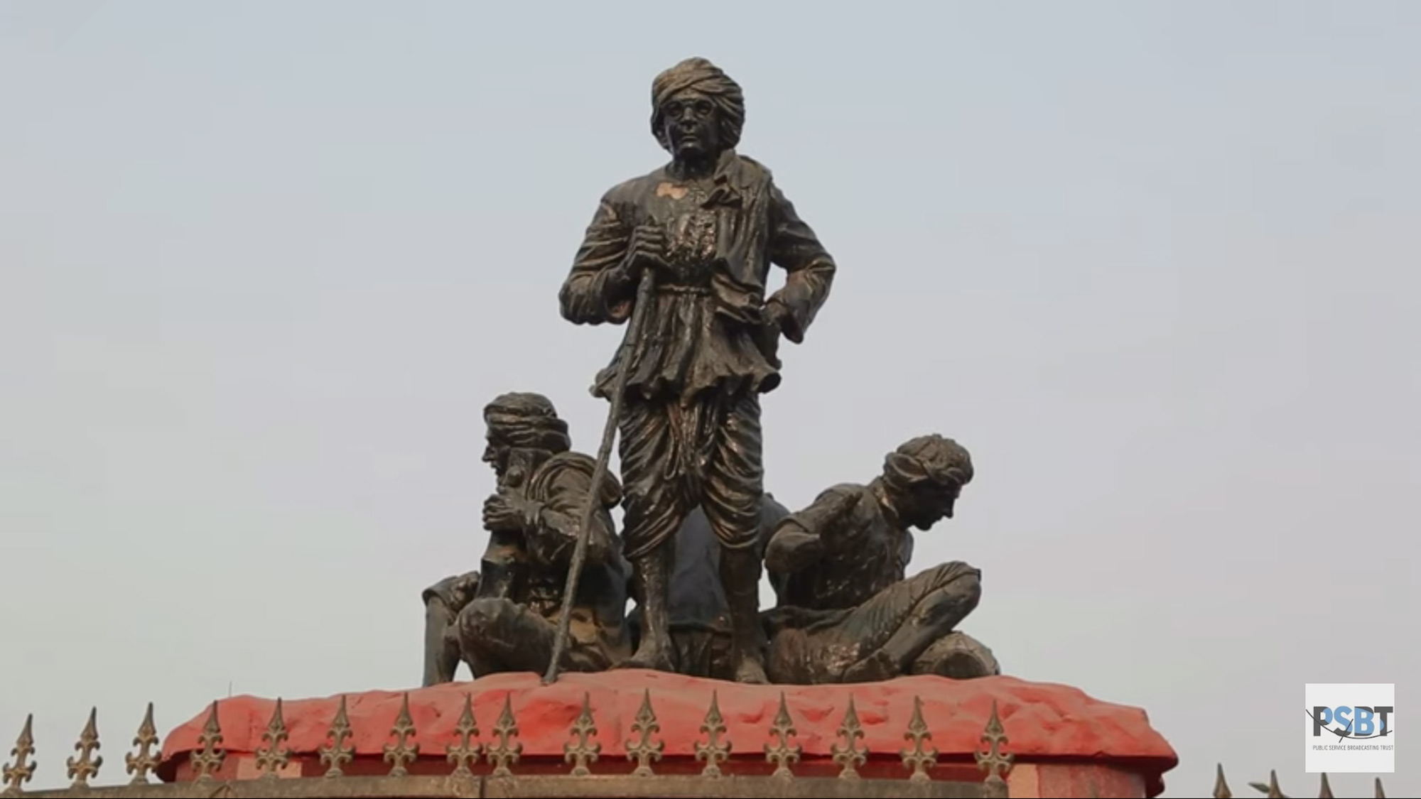 Launda Naach of Bihar: The Politics of/and Performance